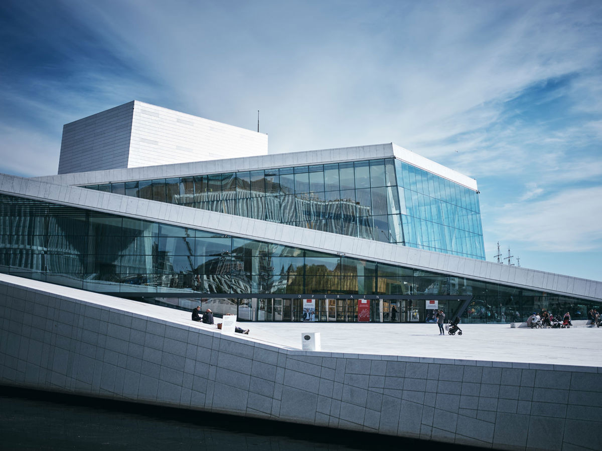 Information Management Support | Symetri.co.uk